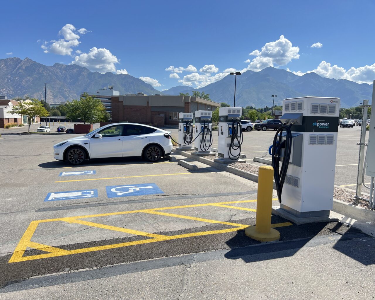 Electric vehicle charging reinforced in the State of Utah, benefiting ...